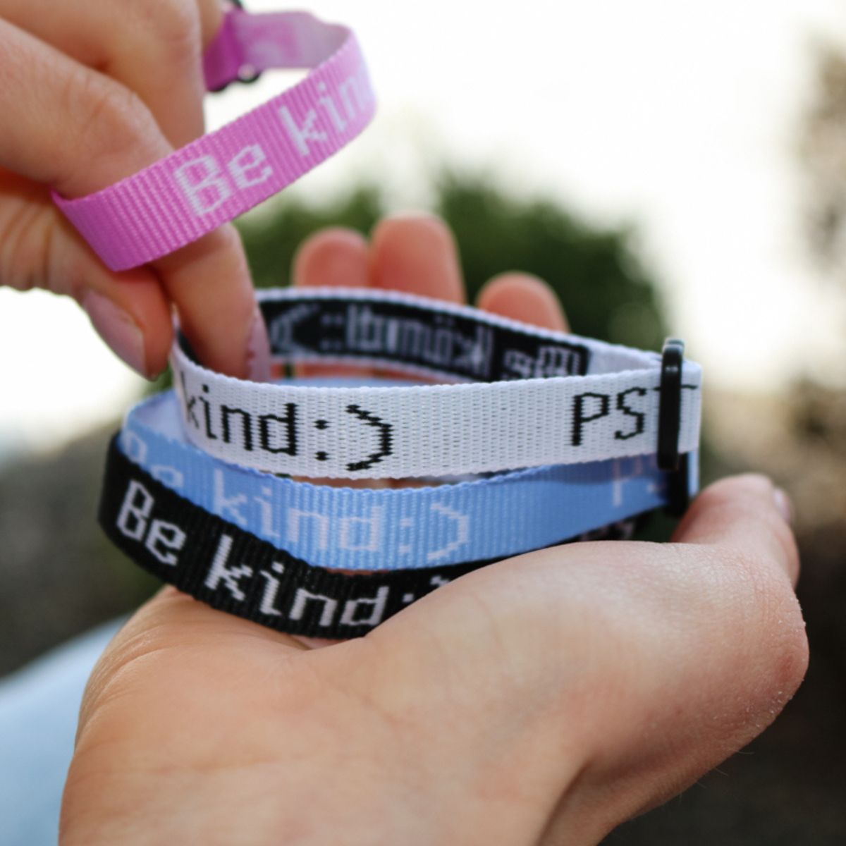Be Kind Bracelet Pack – PSTV